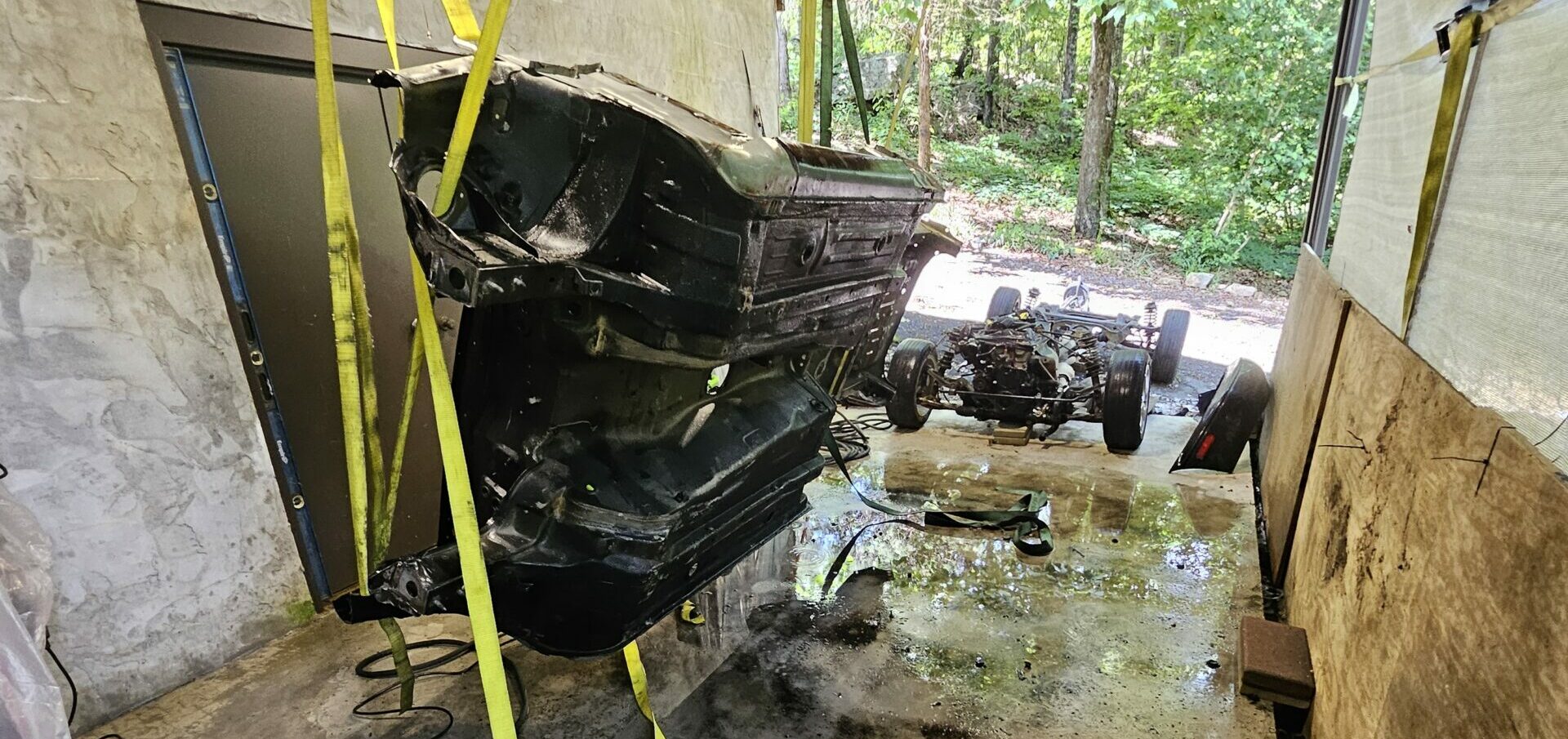 Exo Car "Ghettocet" Build Guide Part 5 - Chassis Cleaning - Driftopia.com